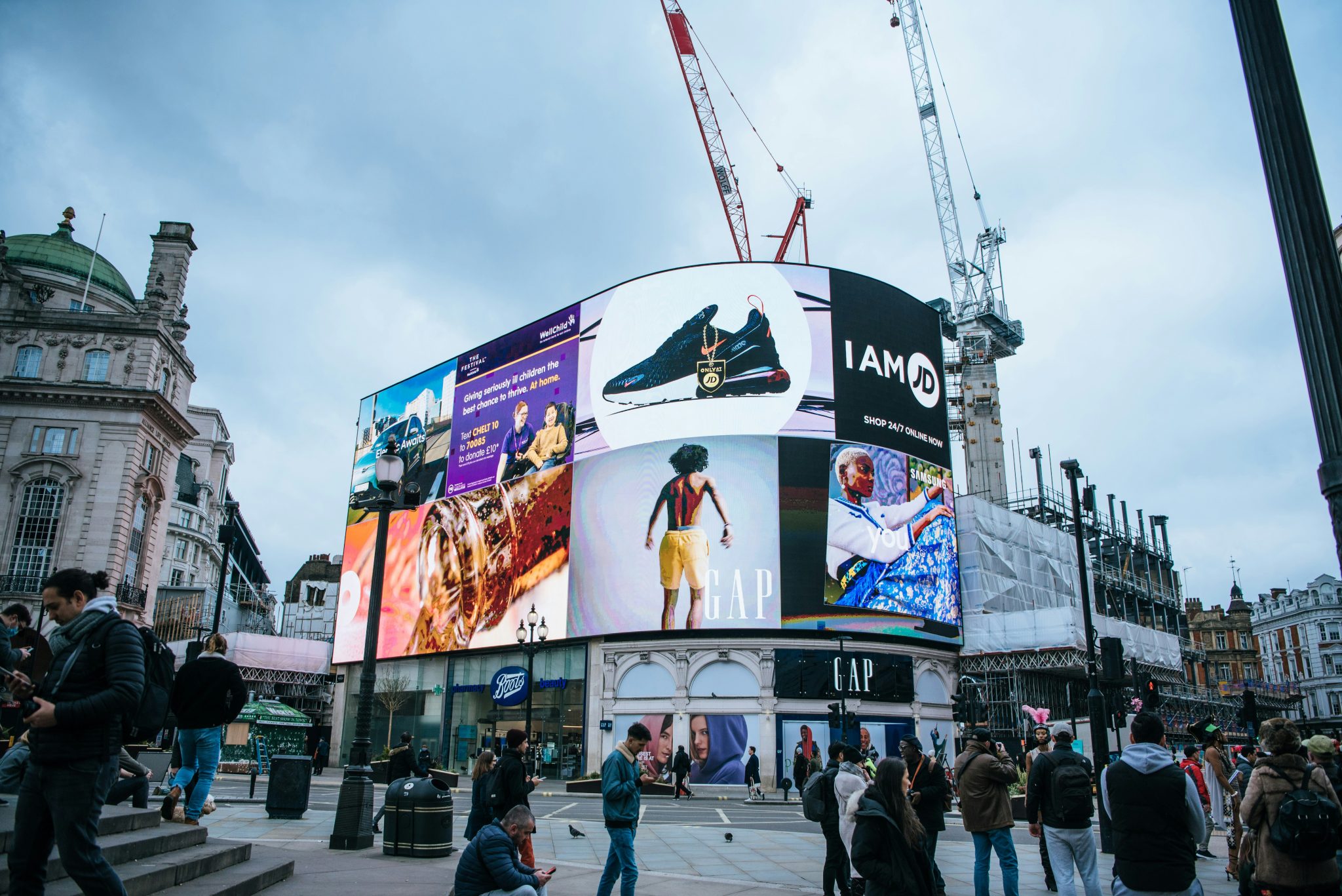 Piccadilly Circus in Londen | Dit is er te zien en doen