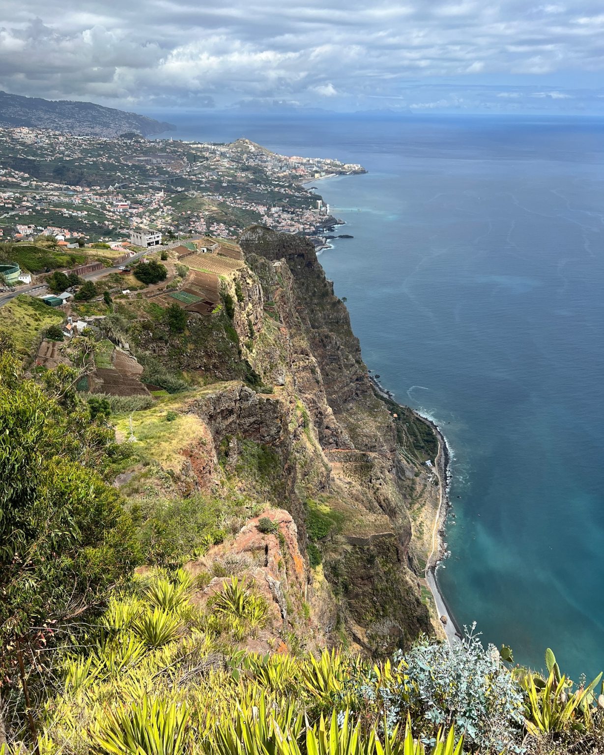 Cabo Girão | Een glazen plaat boven de hoogste klif van Europa
